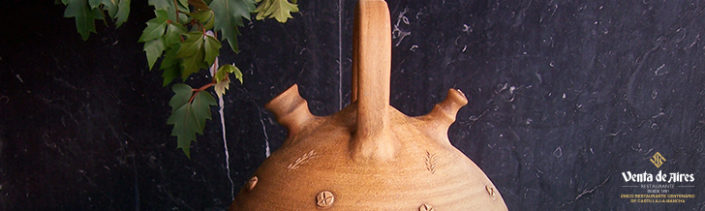 Agua de la Virgen del Sagrario. “Beber del Botijo de la Catedral de Toledo”