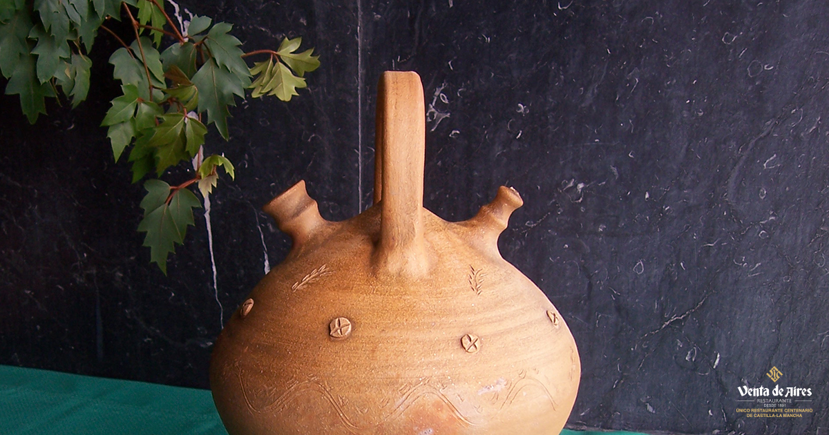 Agua de la Virgen del Sagrario. “Beber del Botijo de la Catedral de Toledo”